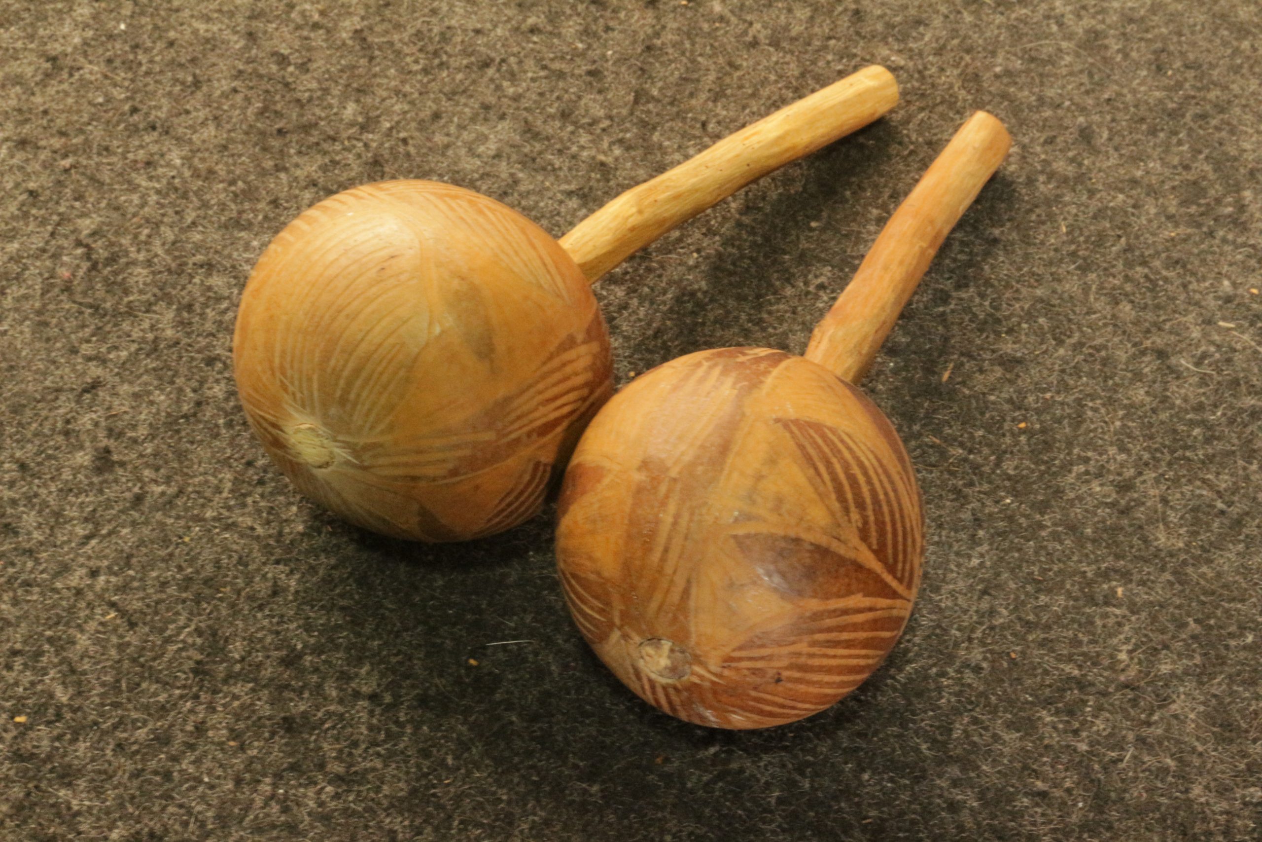 Instrumento: Capachos/maracas - Serie Audiovisual Percusión Folclórica ...